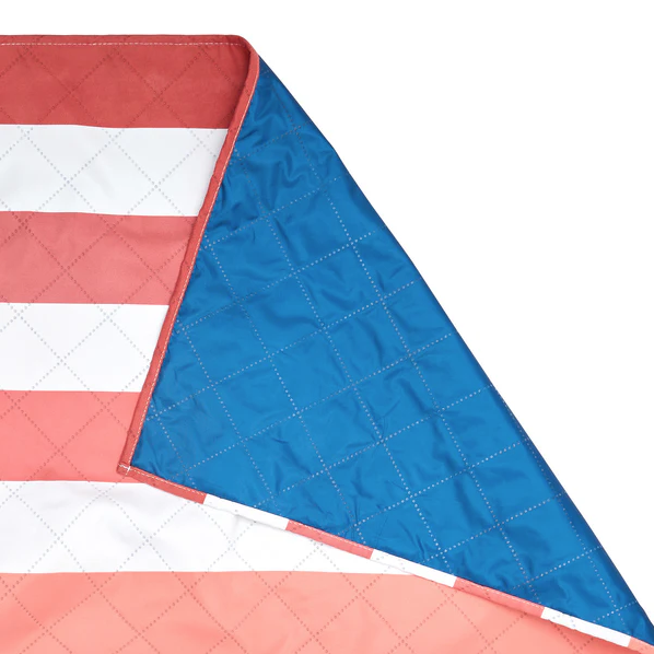 Dock & Bay: Picnic Blanket – Mantel
